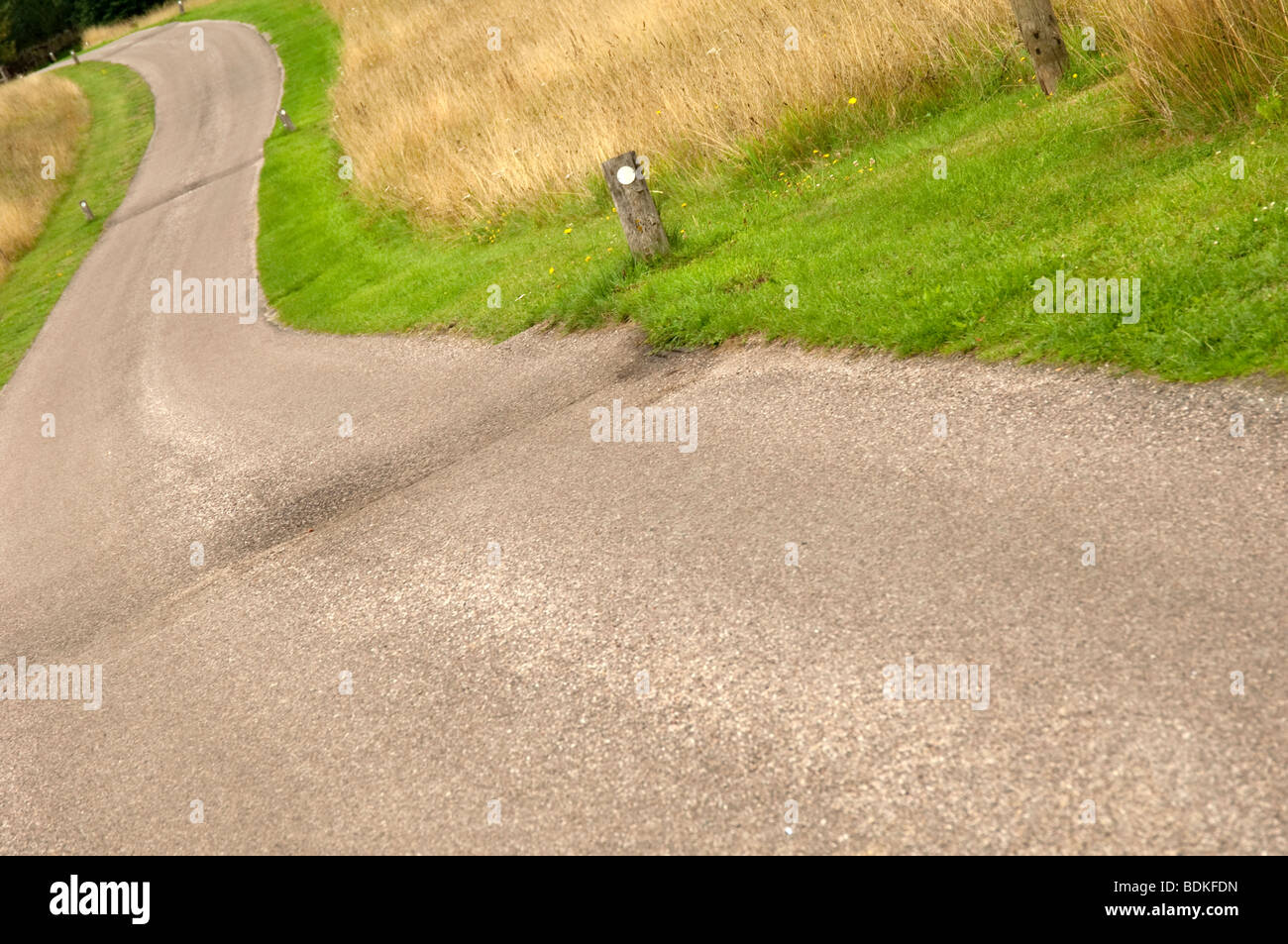 Twisty turn hi-res stock photography and images - Alamy