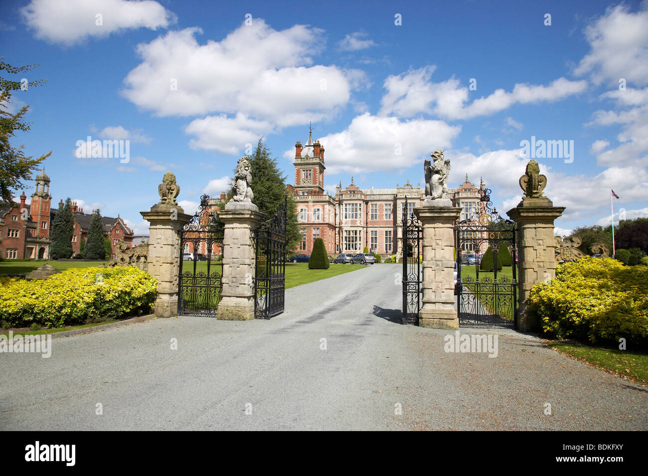 Crewe hall hi-res stock photography and images - Alamy