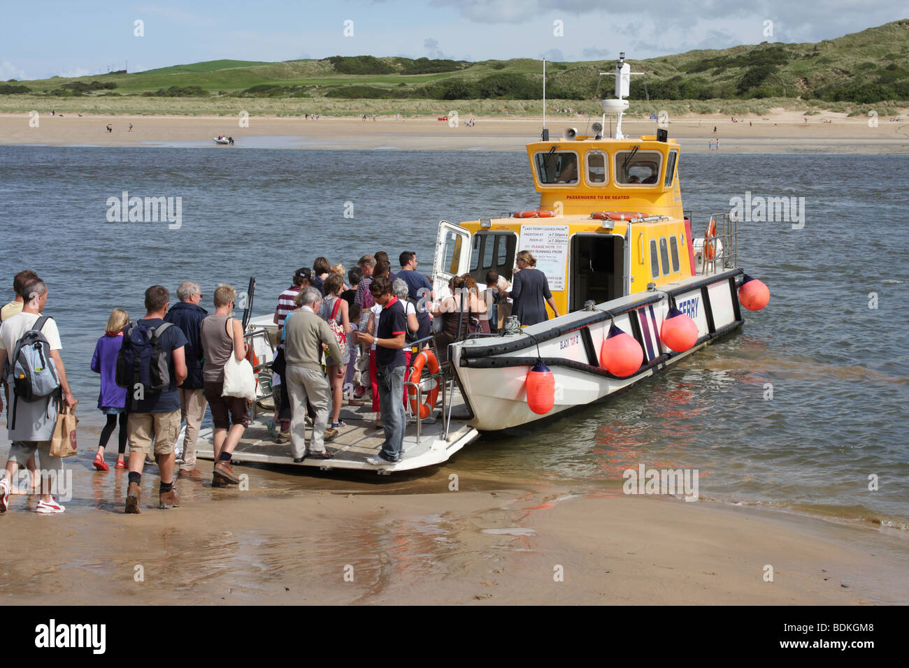 Passengers boarding the Padstow to Rock ferry in the Camal Estuary ...