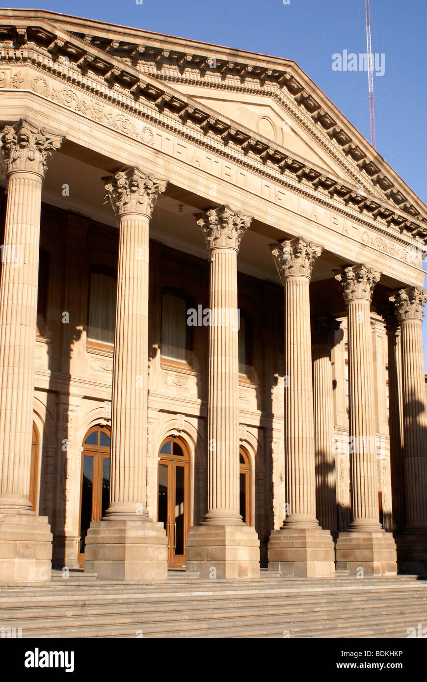 Architecture columns corinthian neoclassical hi-res stock photography ...