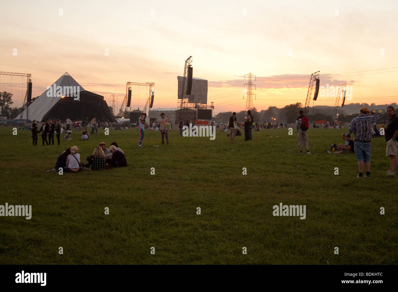Glastonbury pyramid stage hi-res stock photography and images - Alamy