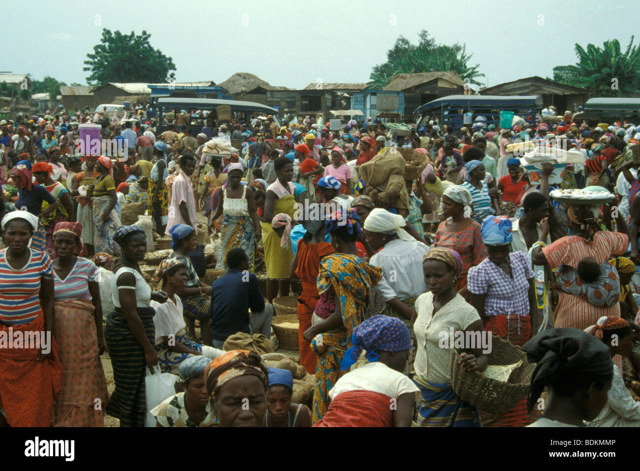 ghana, surrounding of accra, market Stock Photo - Alamy