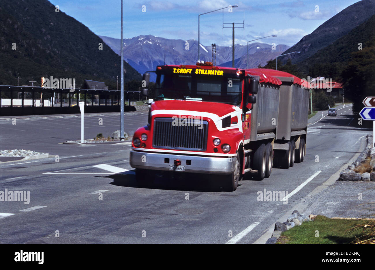 Red Lorry High Resolution Stock Photography and Images - Alamy