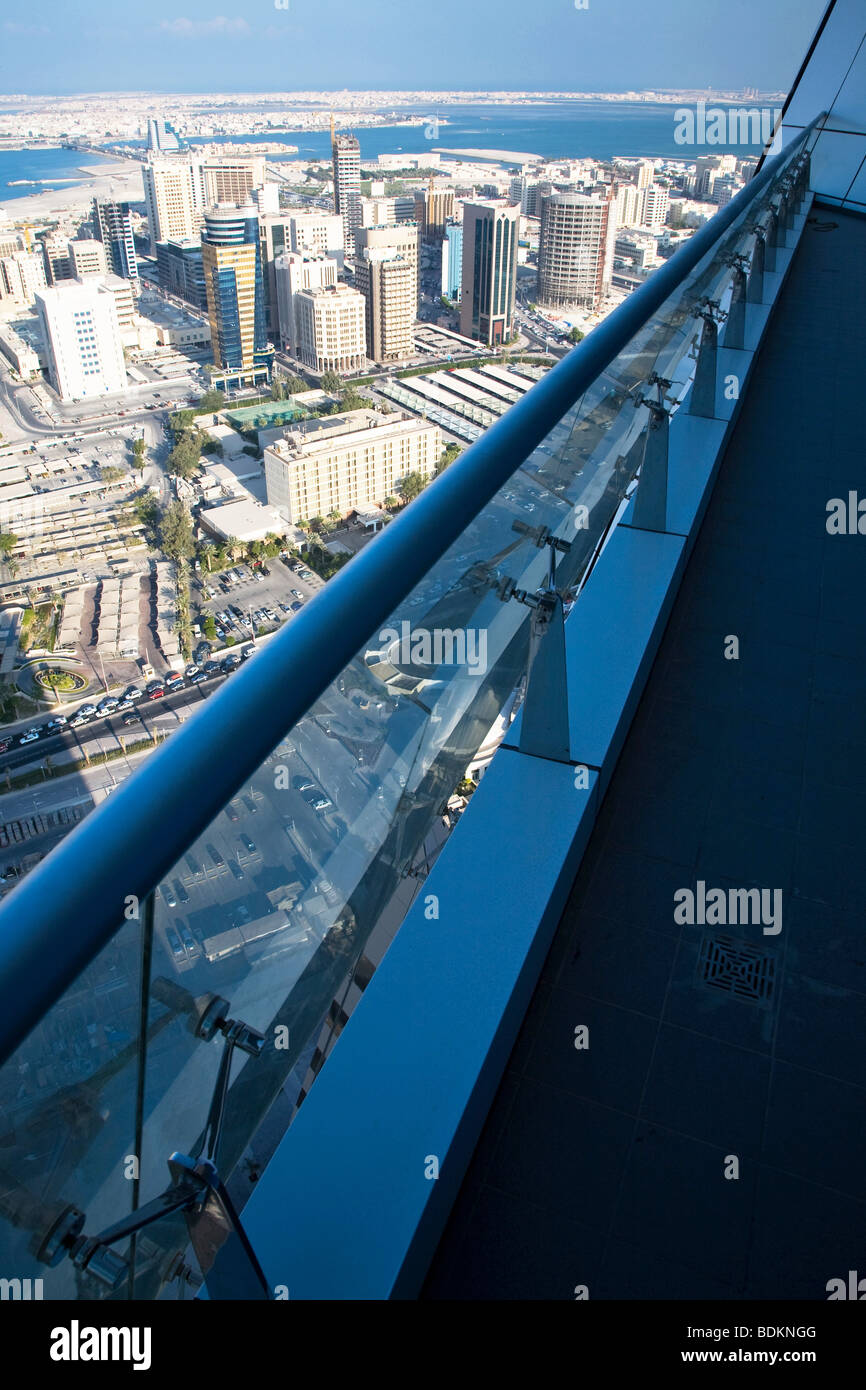 World trade centre bahrain wind turbine hi-res stock photography and ...