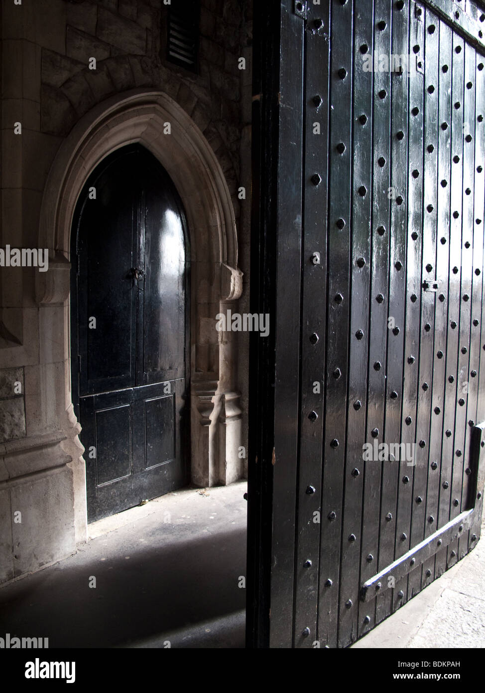Tower bridge door hi-res stock photography and images - Alamy