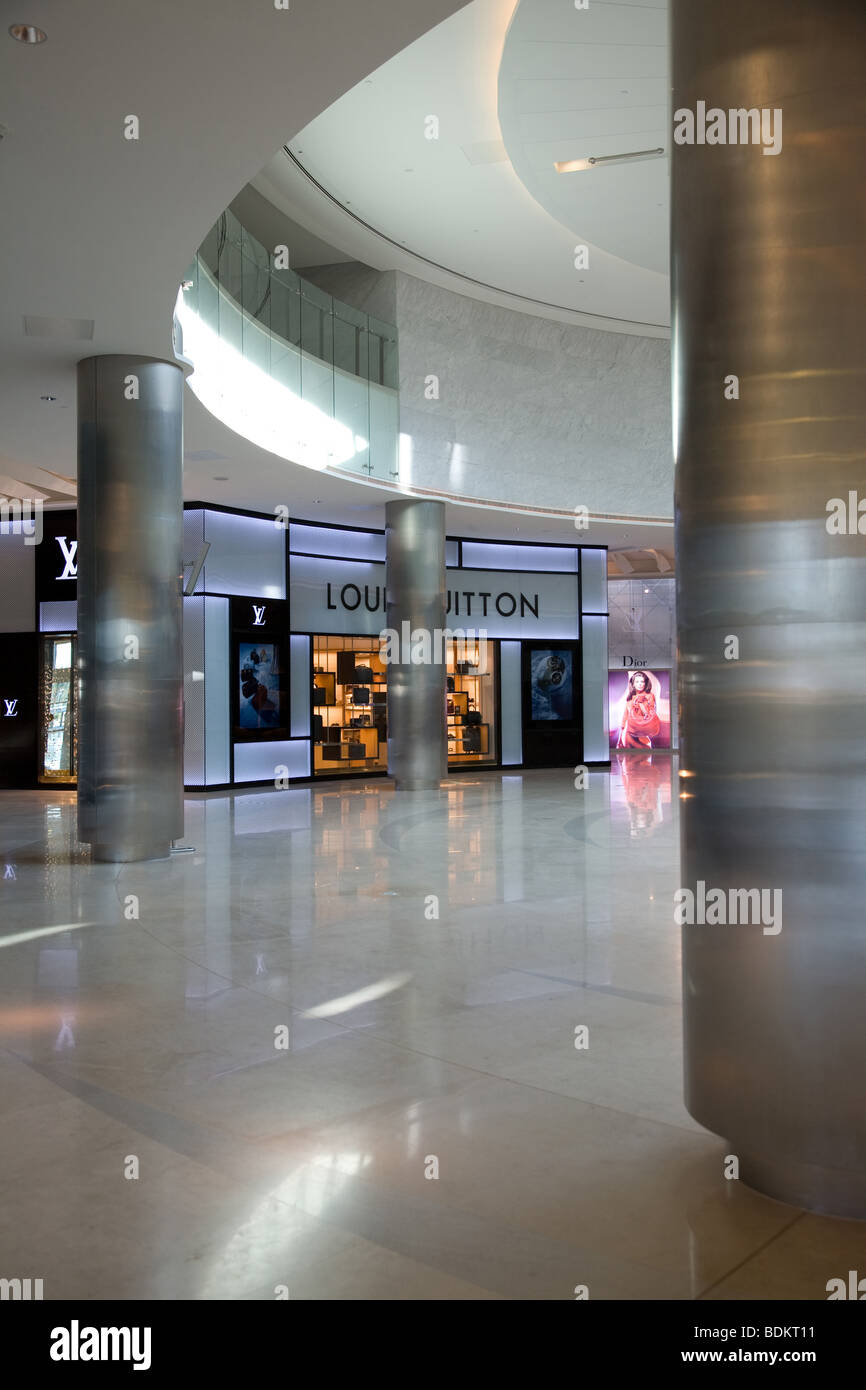 Bahrain World Trade Center Manama Wind Turbines Stock Photo - Alamy