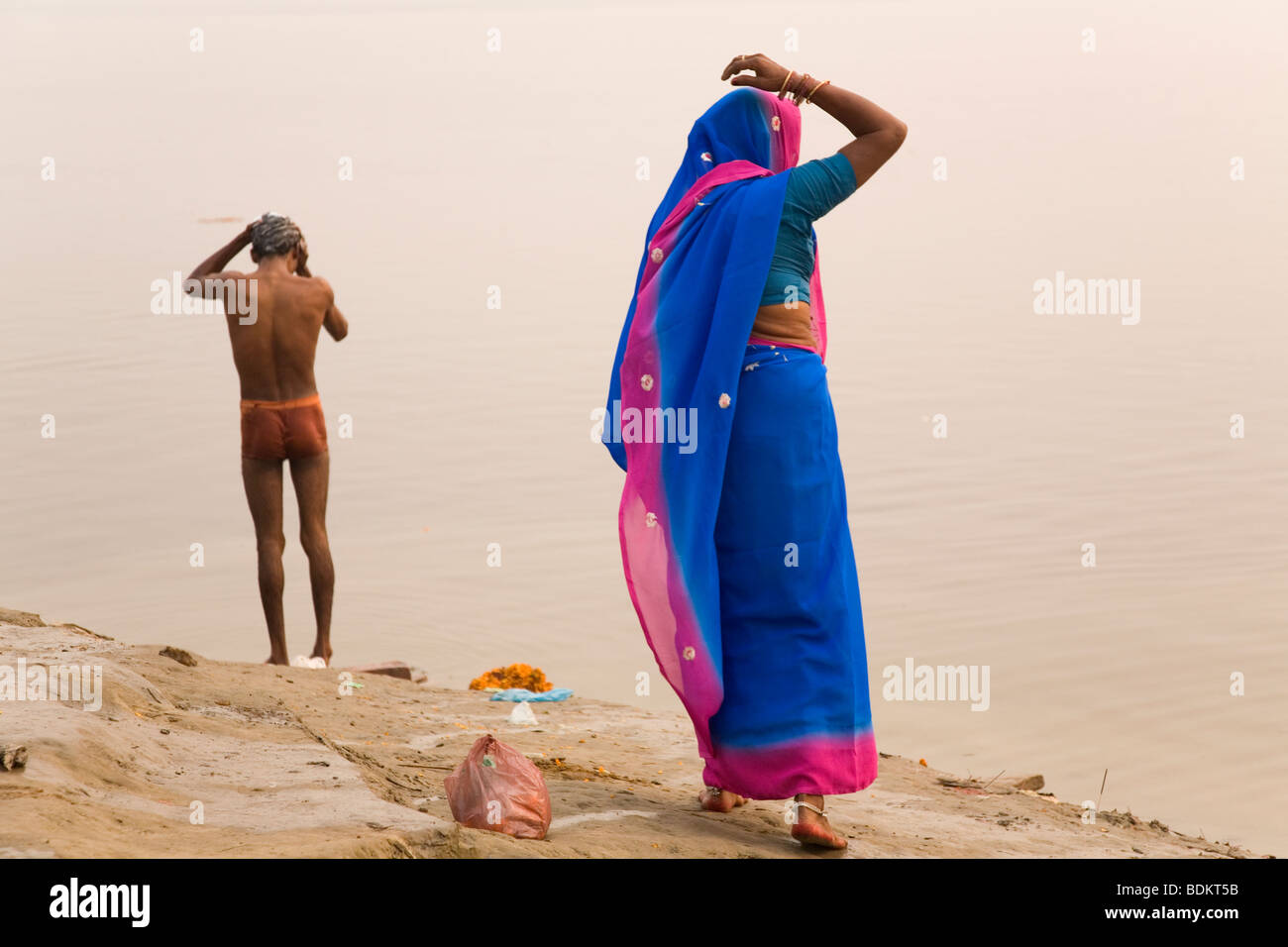 India Woman Sari River High Resolution Stock Photography and Images - Alamy