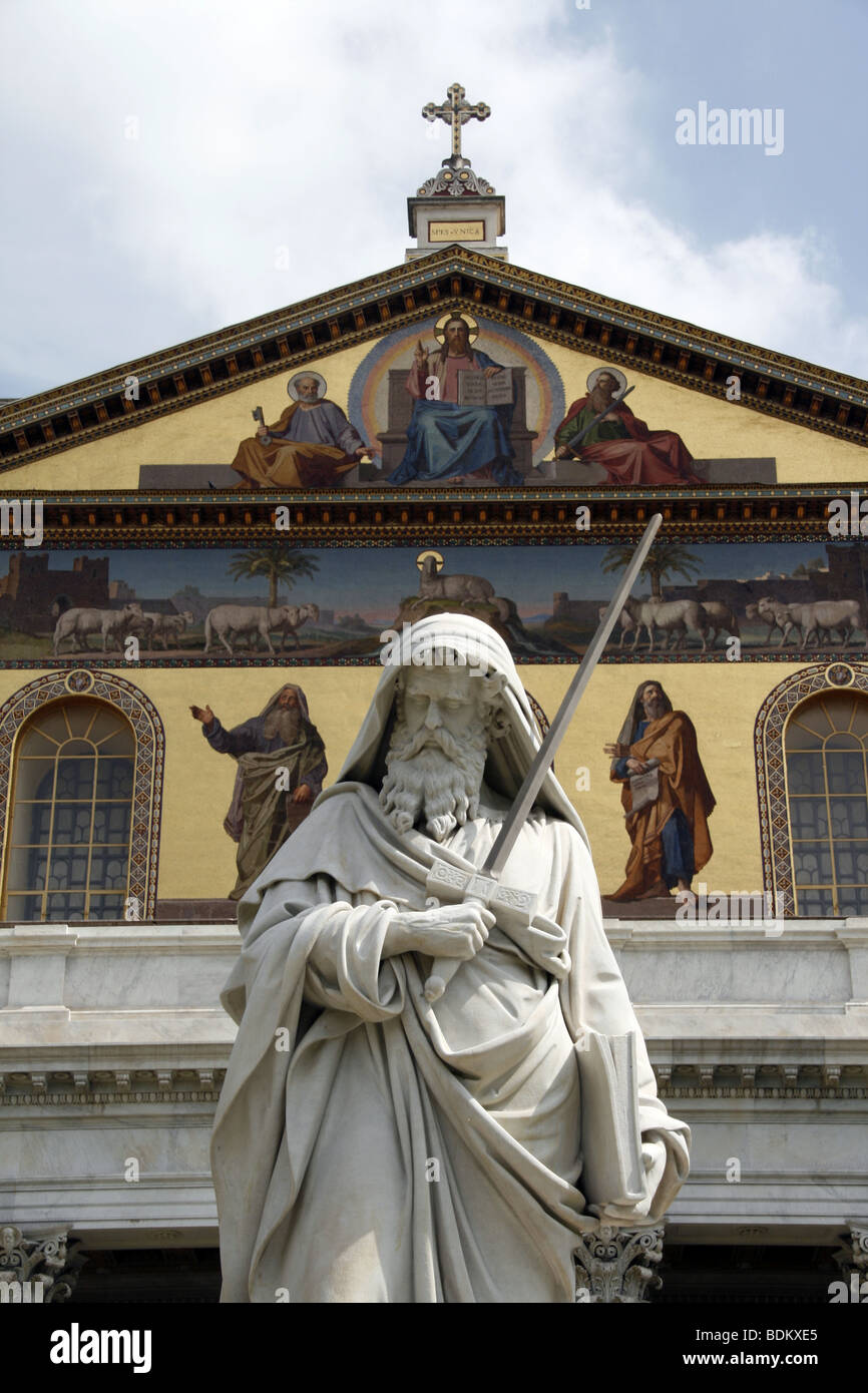saint paul's basilica in rome italy Stock Photo - Alamy