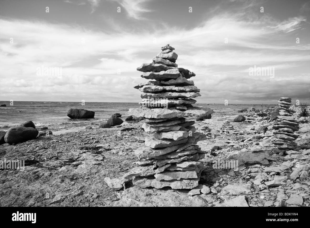 Upright limestone slabs hi-res stock photography and images - Alamy