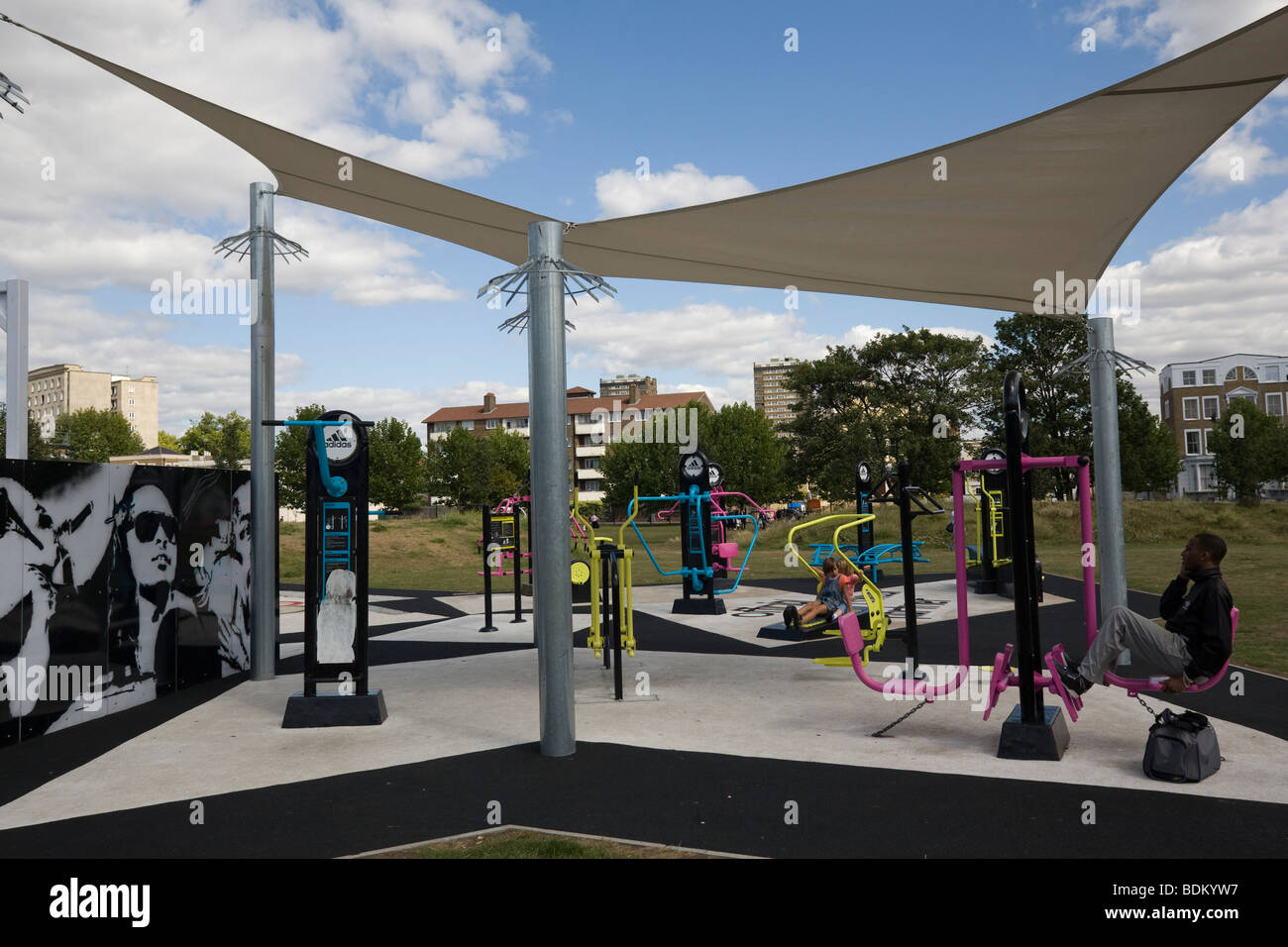 London borough of tower hamlets fit fitness work out workout hi-res ...