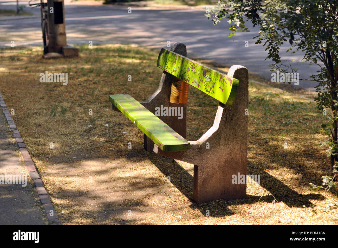 Europe bench hi-res stock photography and images - Alamy