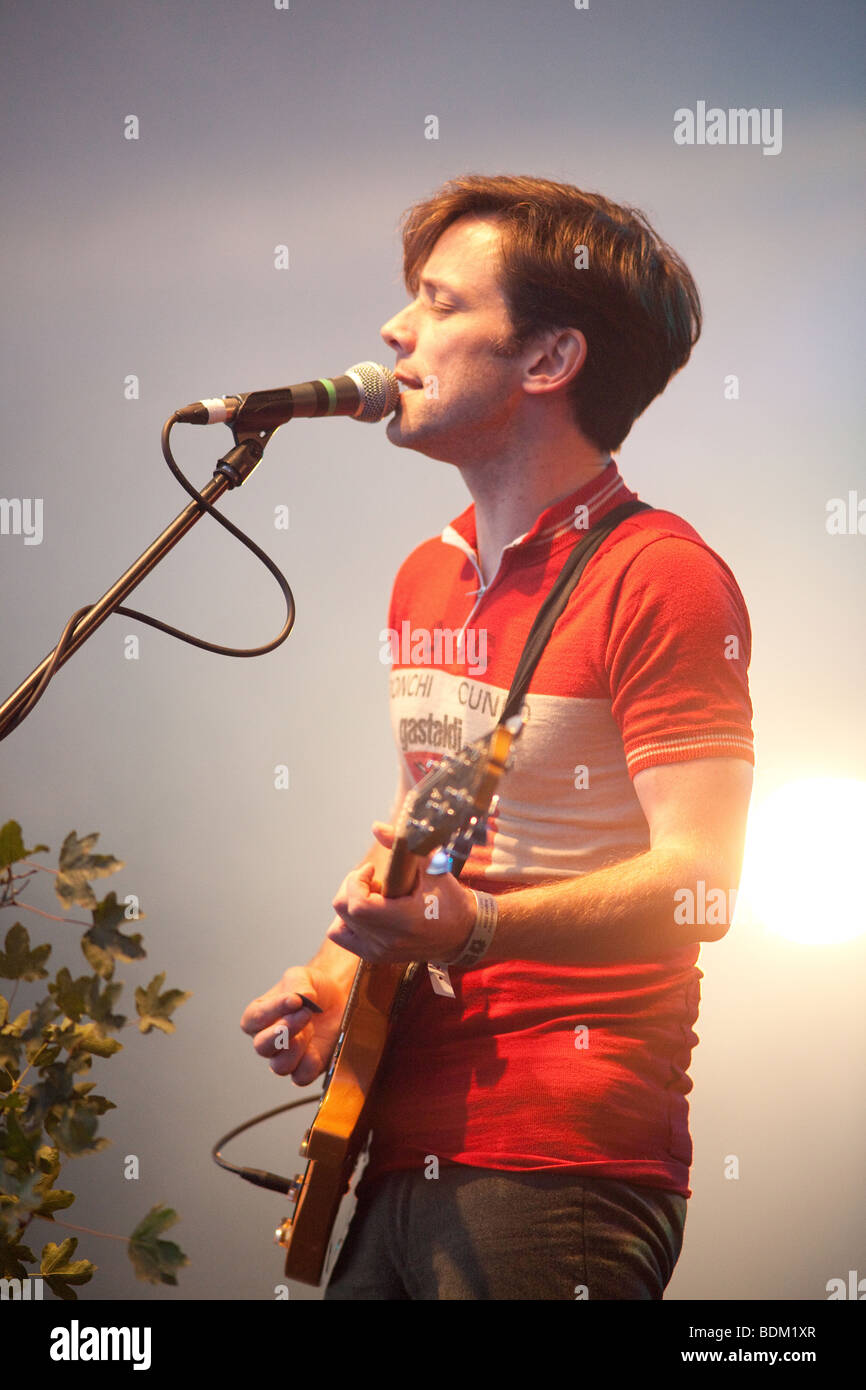 British sea power singer hi-res stock photography and images - Alamy
