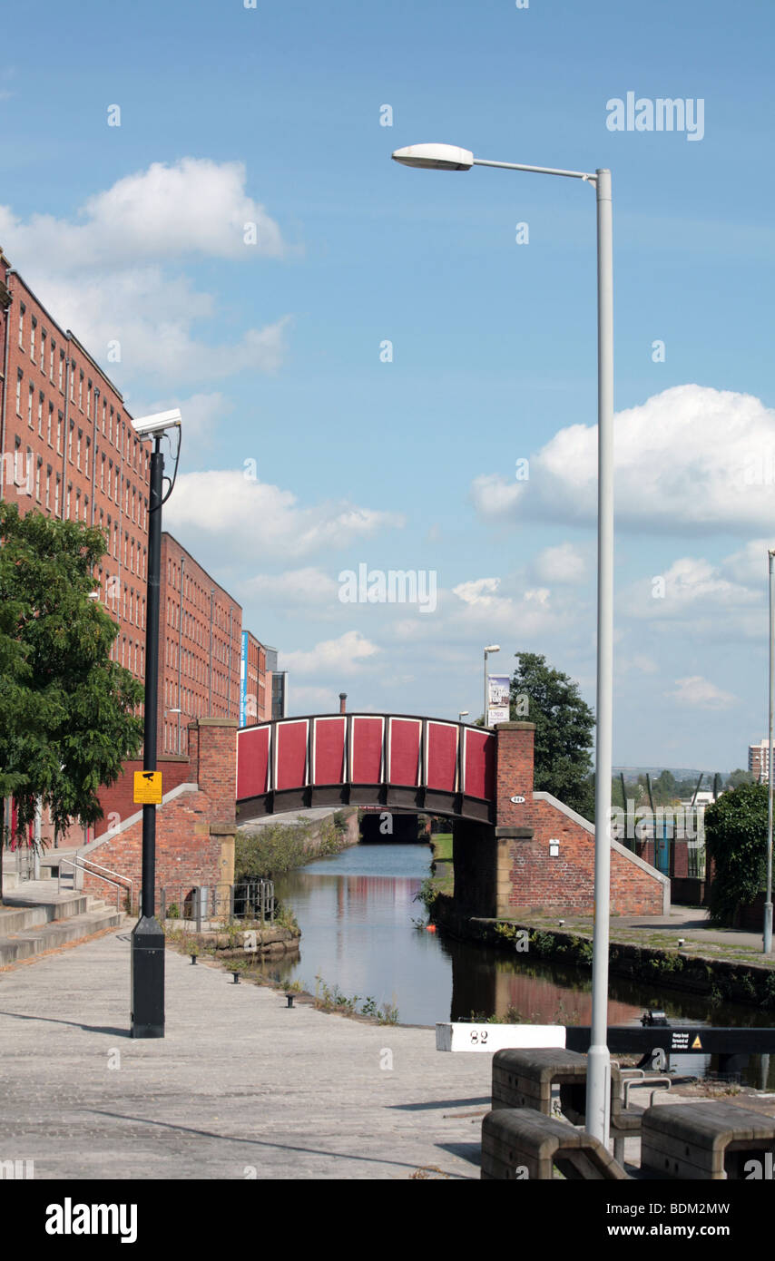 The Royal Mills converted into apartments next to The Rochdale Canal ...
