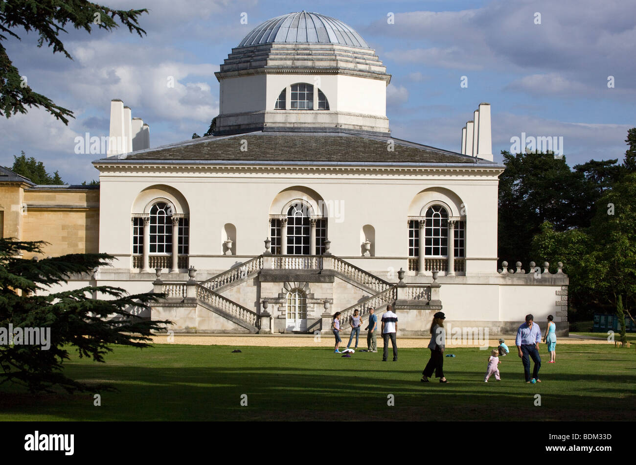 Chiswick park house hi-res stock photography and images - Alamy