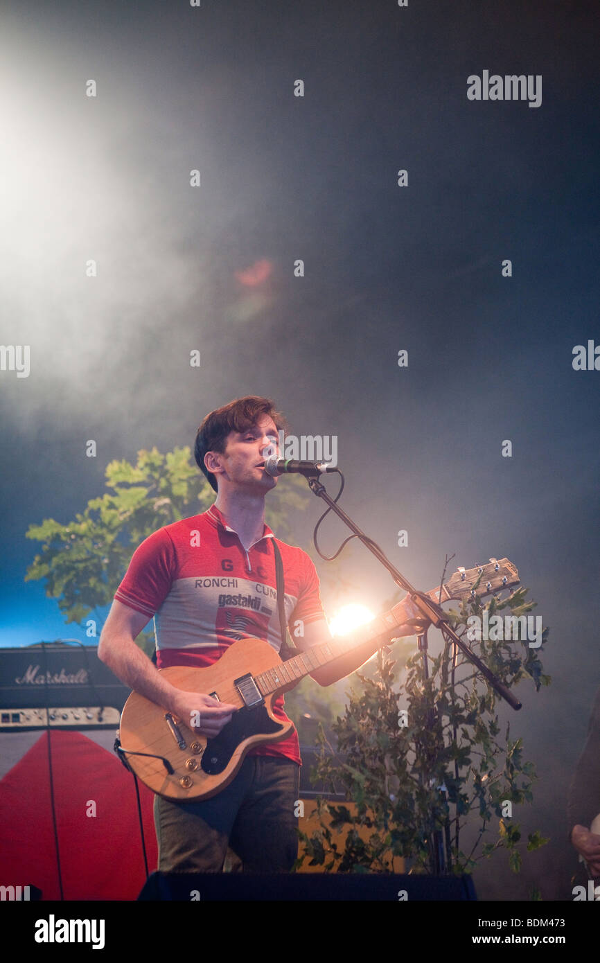 British sea power singer hi-res stock photography and images - Alamy