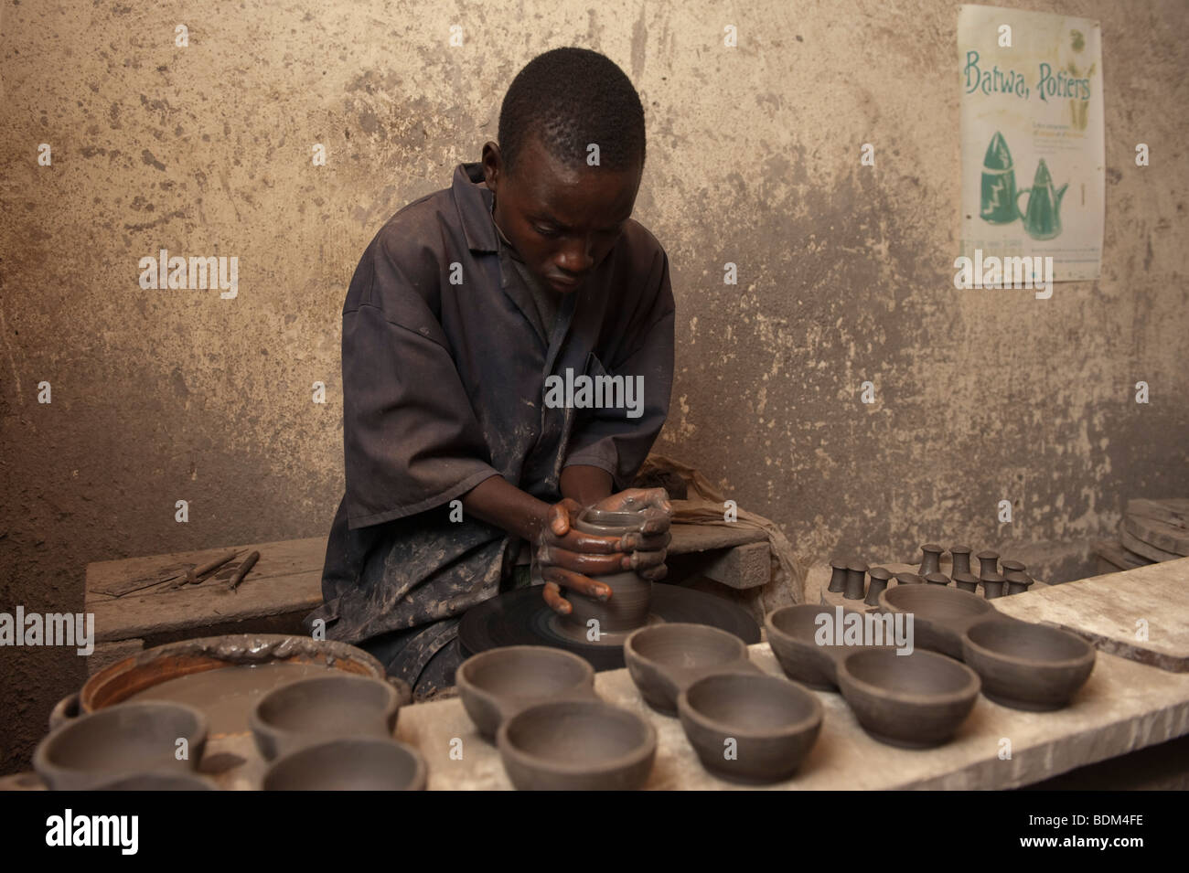 Batwa pottery, Gatagara, Rwanda Stock Photo - Alamy