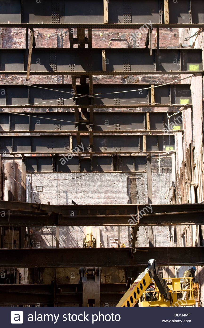 Building Construction Metal Iron Beams Stock Photos & Building ...