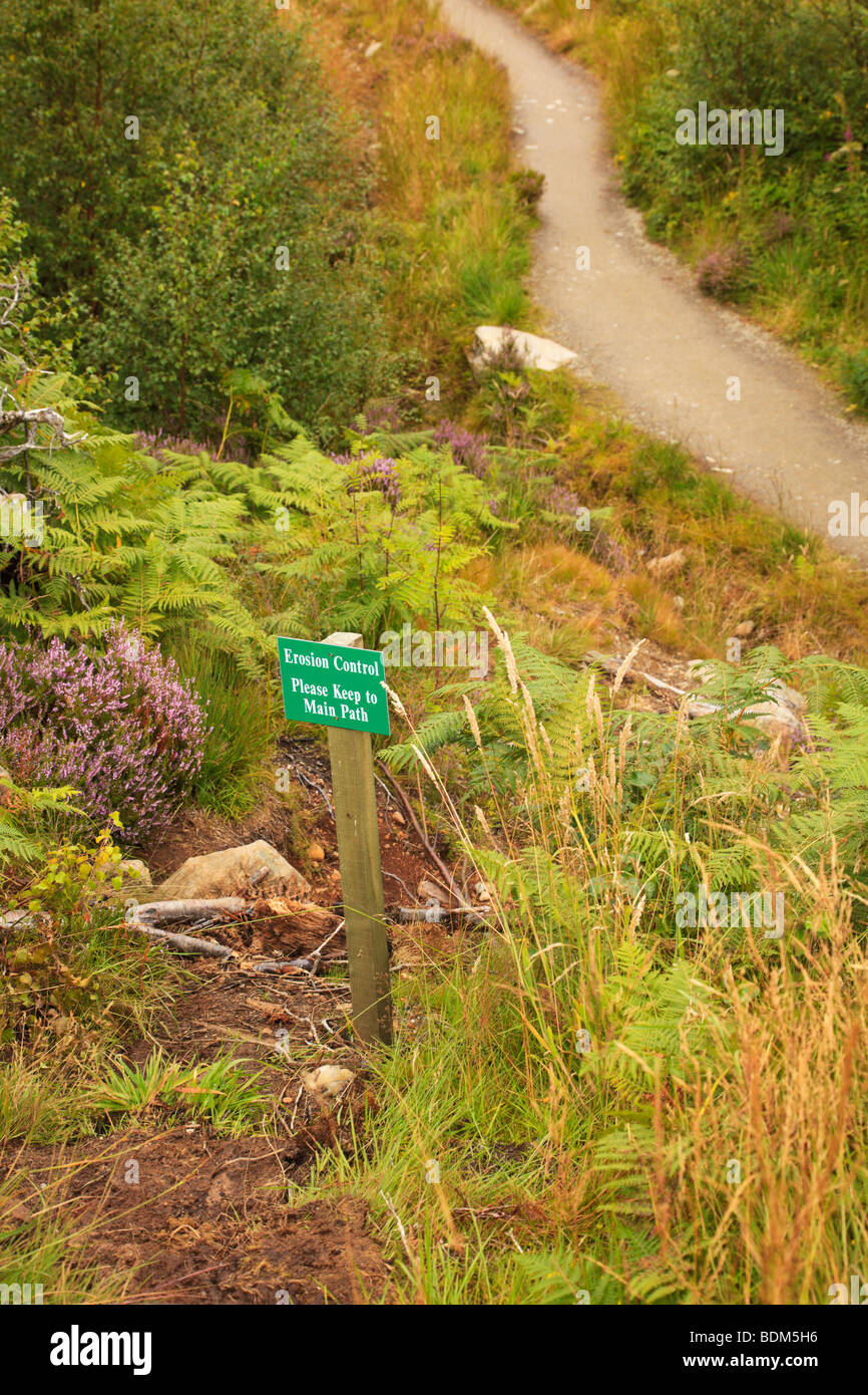 Footpath erosion sign at the Falls of Measach, Scotland Stock Photo - Alamy