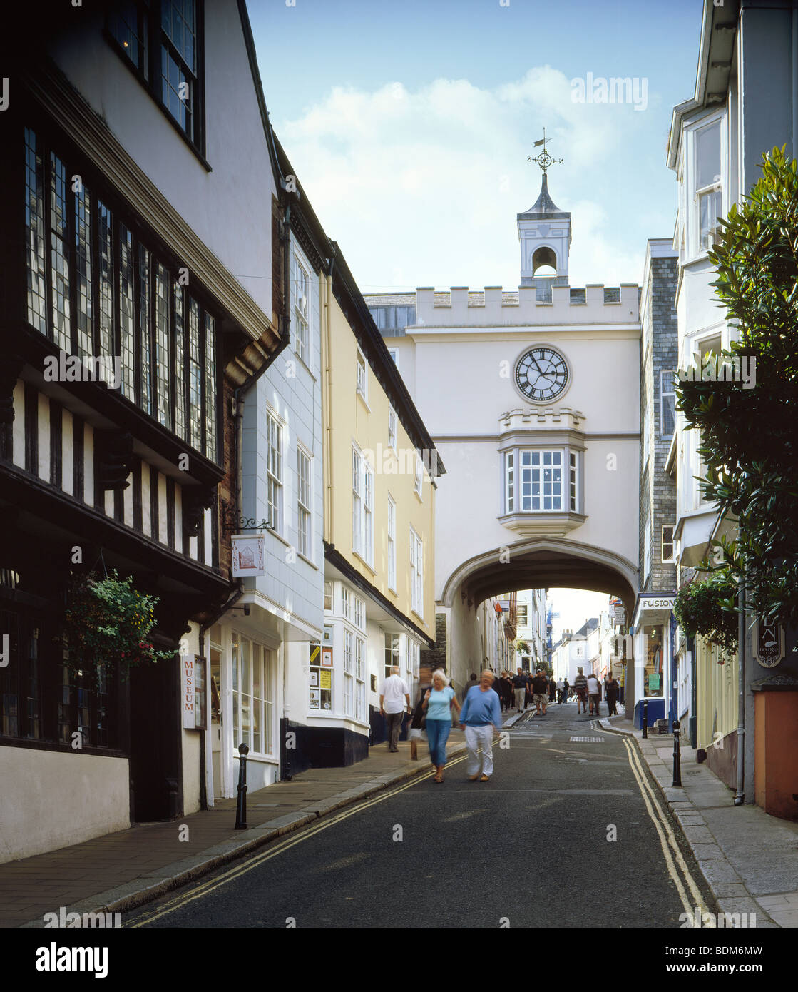 Totnes arch hi-res stock photography and images - Alamy