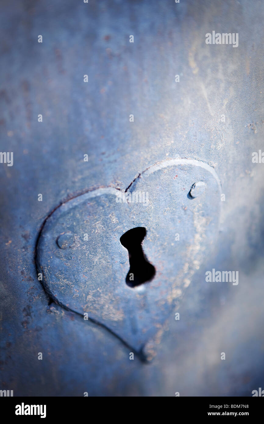 Door lock shaped as a heart Stock Photo - Alamy