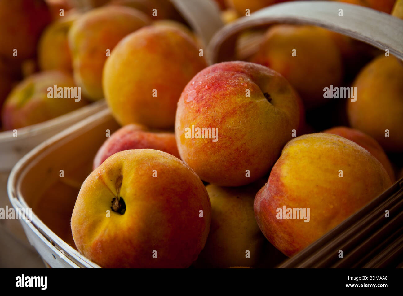 South carolina peaches hi-res stock photography and images - Alamy