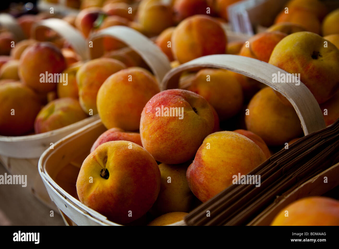 Farmers market charleston hi-res stock photography and images - Alamy