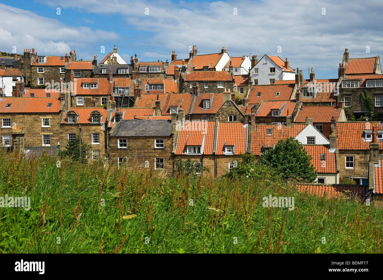 Yorkshire rooftops rooftop houses hi-res stock photography and images ...