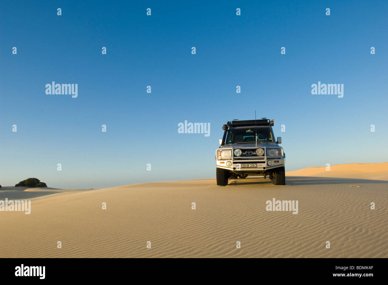 Toyota landcruiser hi-res stock photography and images - Alamy