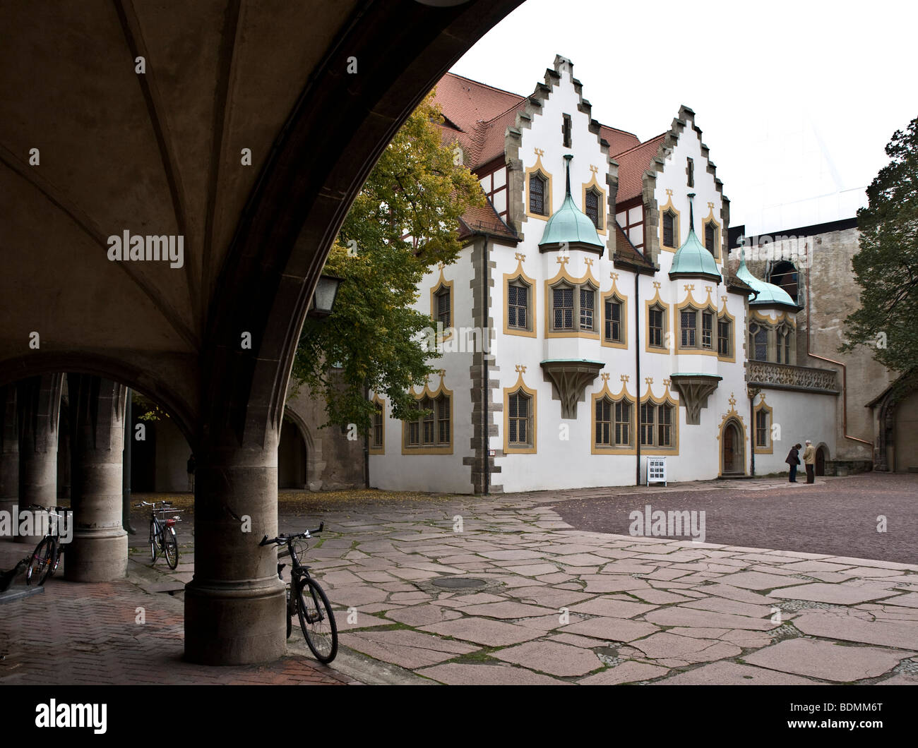 Halle/Saale, Museum Moritzburg, Innenhof, Nachbau des ehemaligen ...