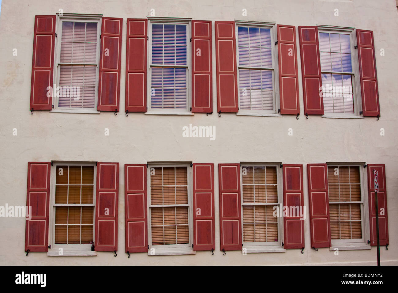 Shutters Windows Stock Photos & Shutters Windows Stock Images - Alamy