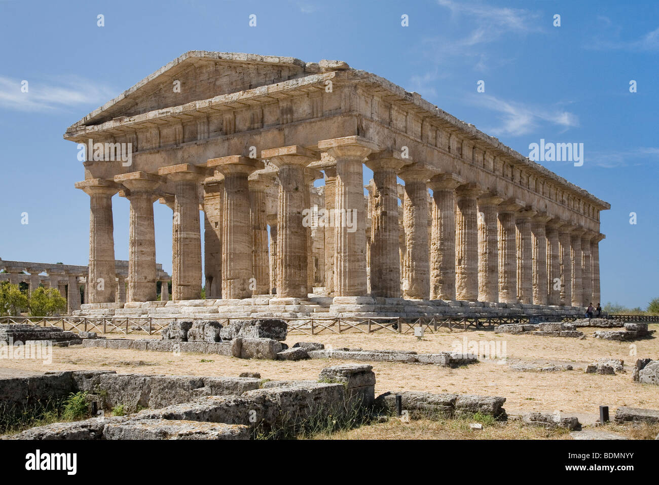 Paestum, Poseidontempel, Hera-Tempel (um 450 v. Chr Stock Photo - Alamy