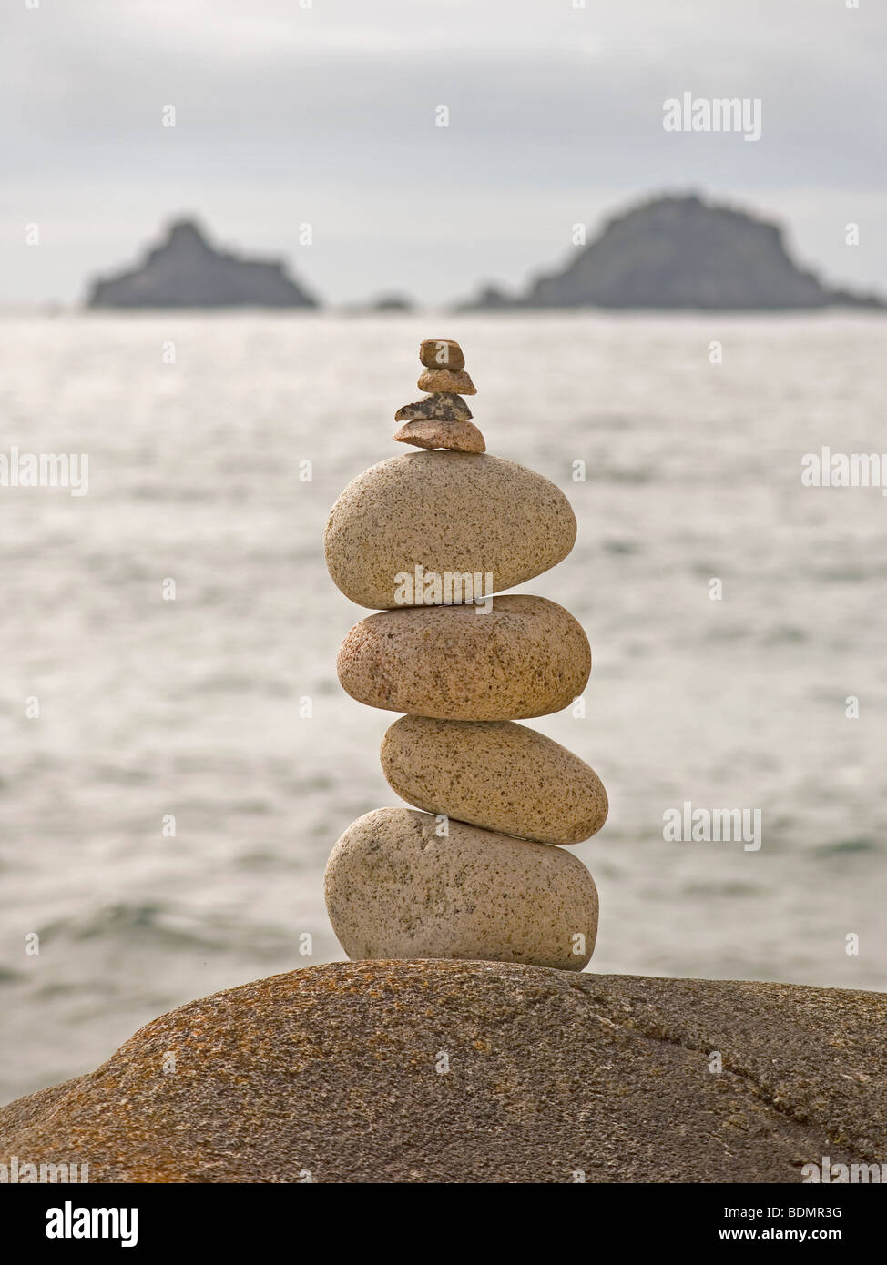 Sea outcrops hi-res stock photography and images - Alamy