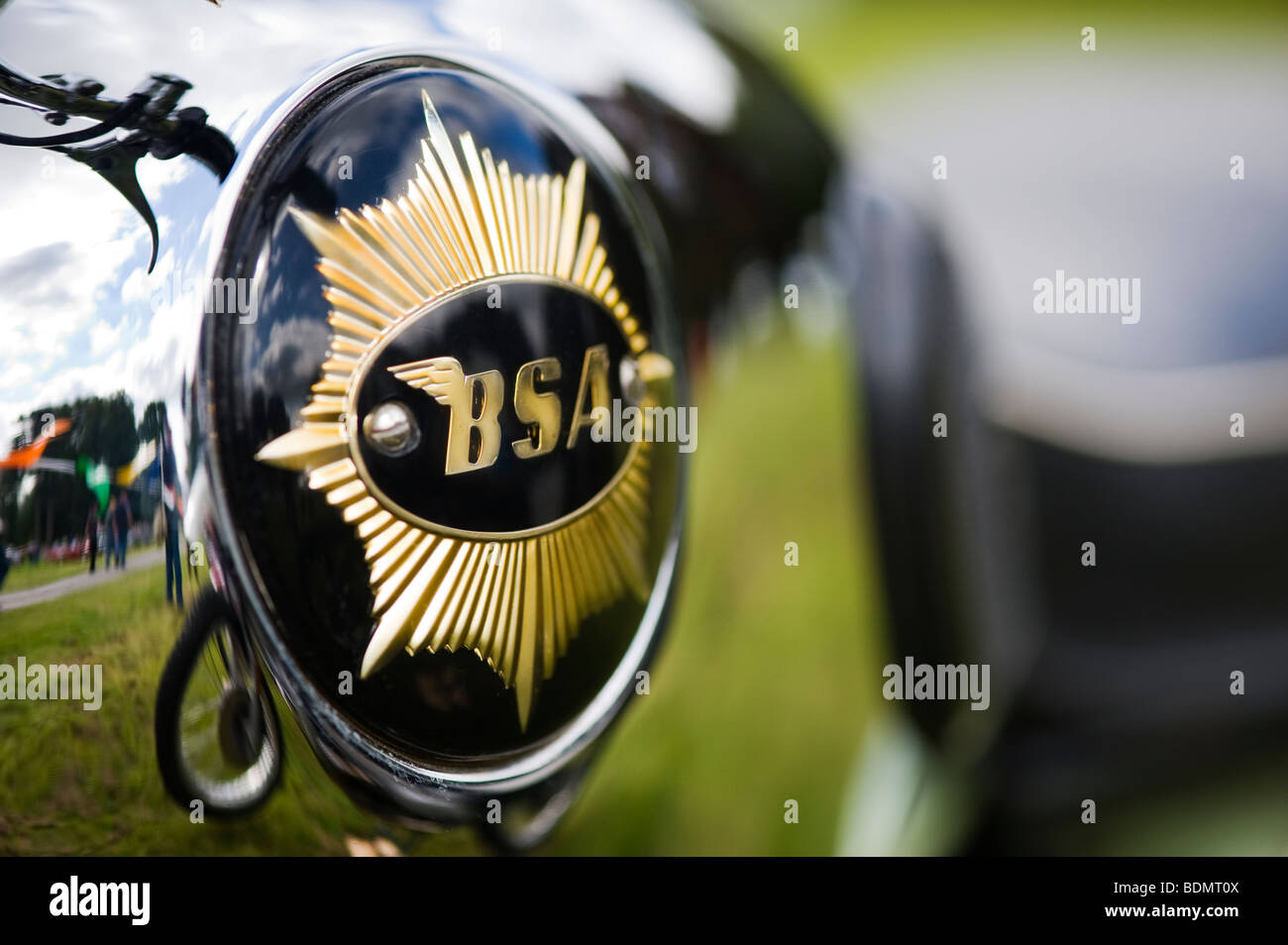 Bsa motorcycle tank hi-res stock photography and images - Alamy