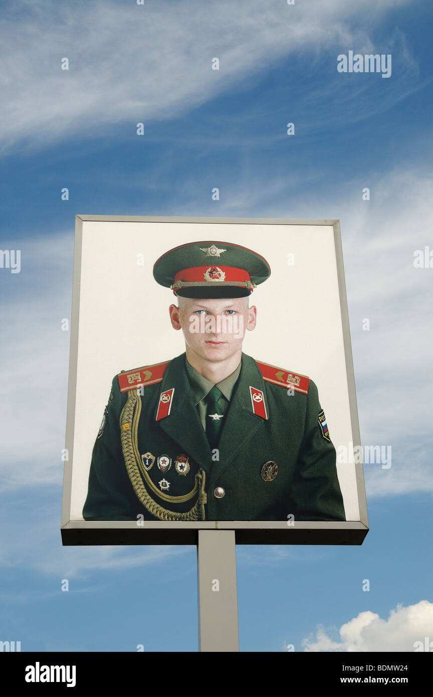 Frank Thiel image of Russian Guard, Checkpoint Charlie, Berlin, Germany ...