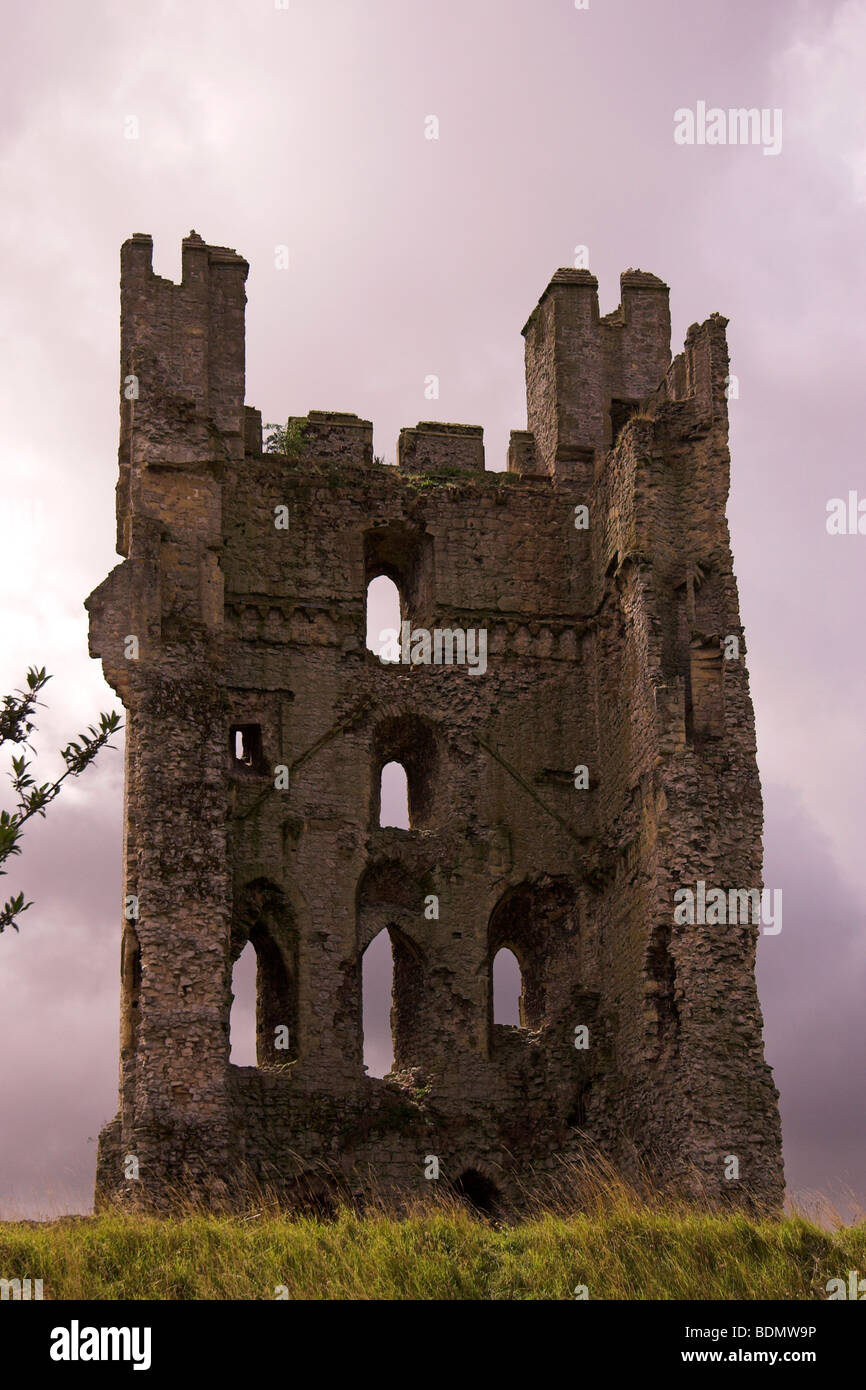 Helmsley Castle ruins, North Yorkshire, England, UK Stock Photo - Alamy