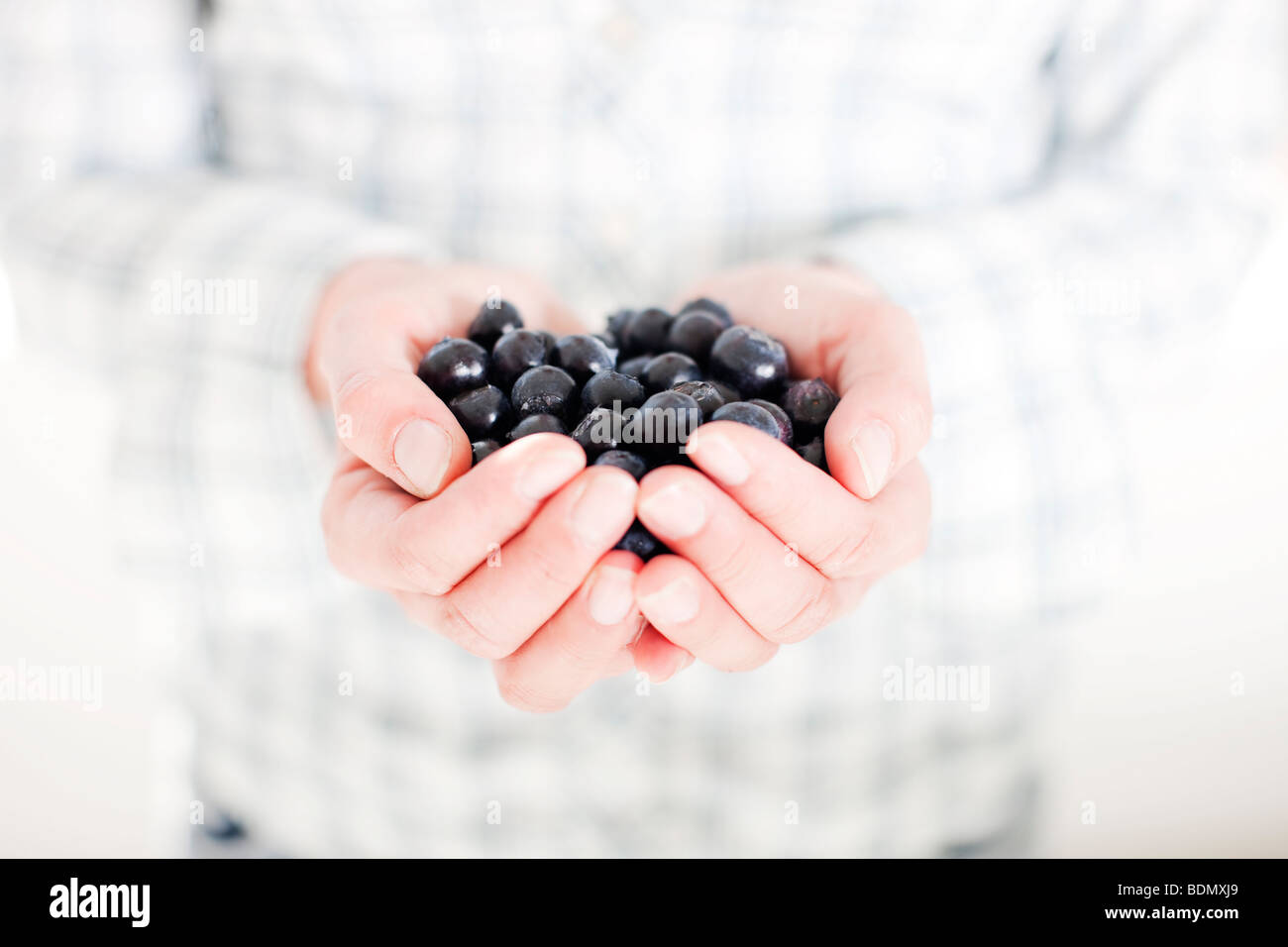 Handfull Blueberries High Resolution Stock Photography and Images - Alamy