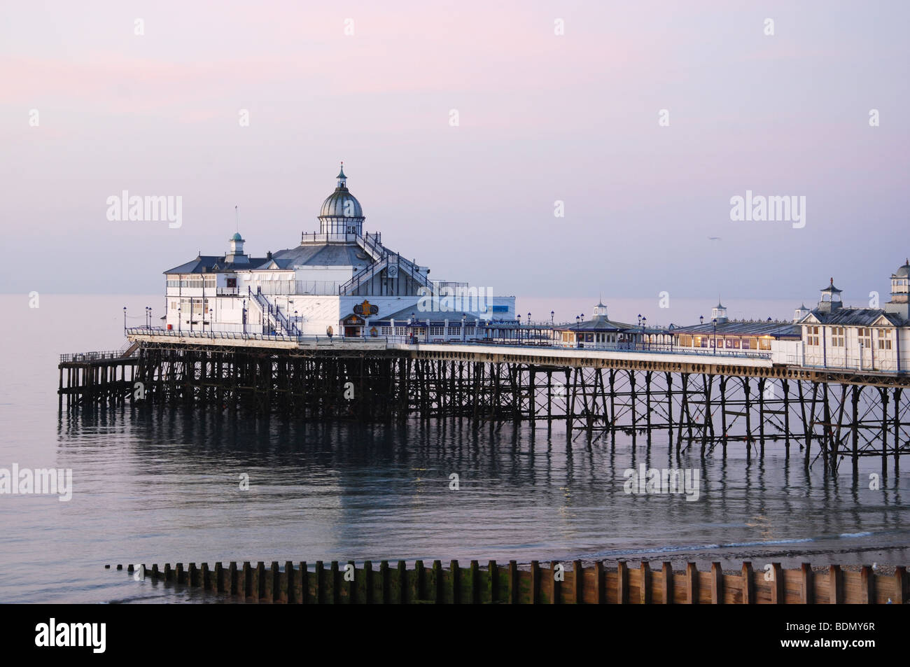 Quiet waterfront pier features hi-res stock photography and images - Alamy