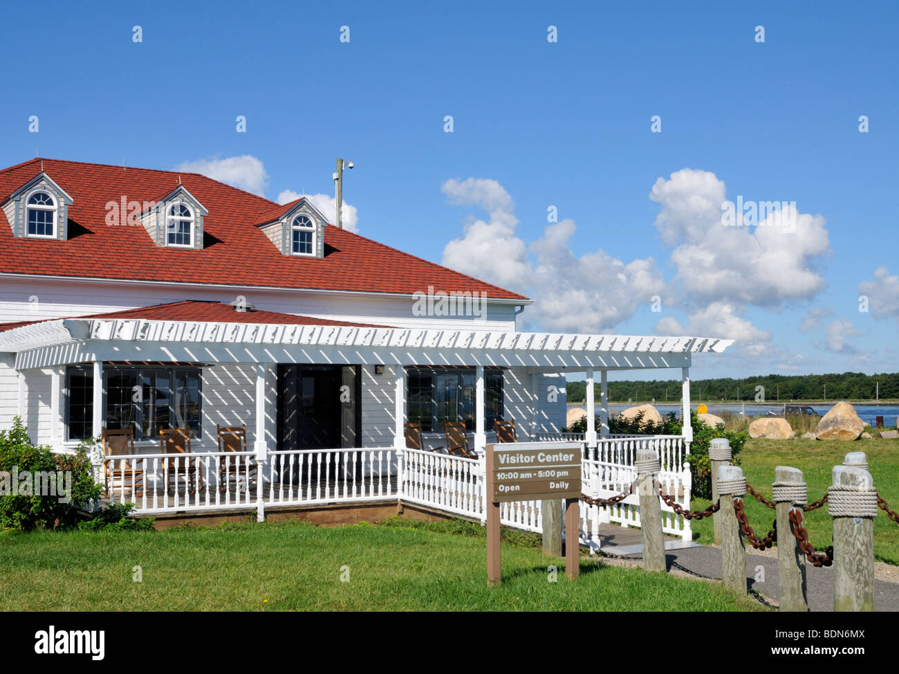 Tourist attraction visitors tourists canal hi-res stock photography and ...