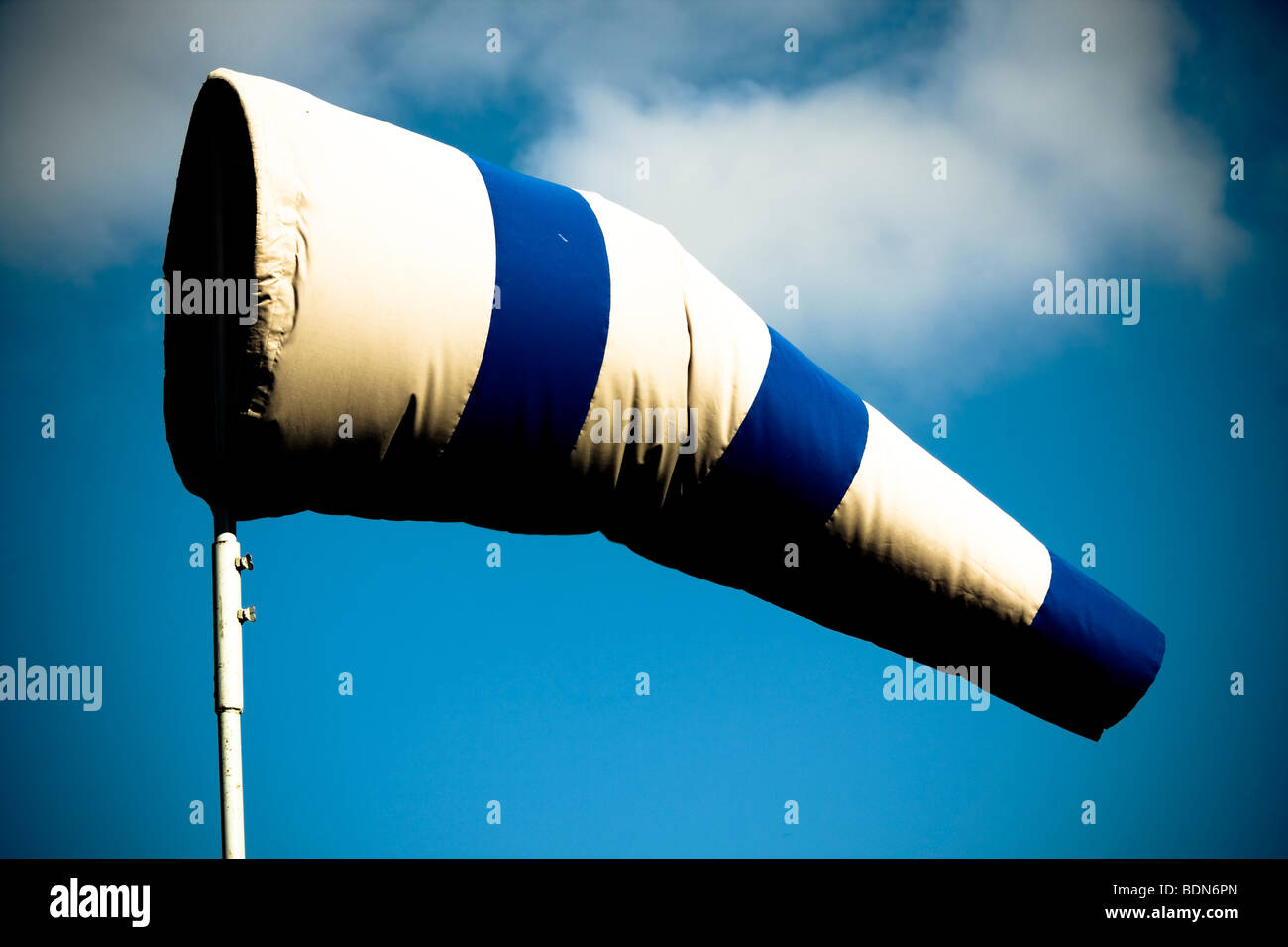 Wind direction hi-res stock photography and images - Alamy