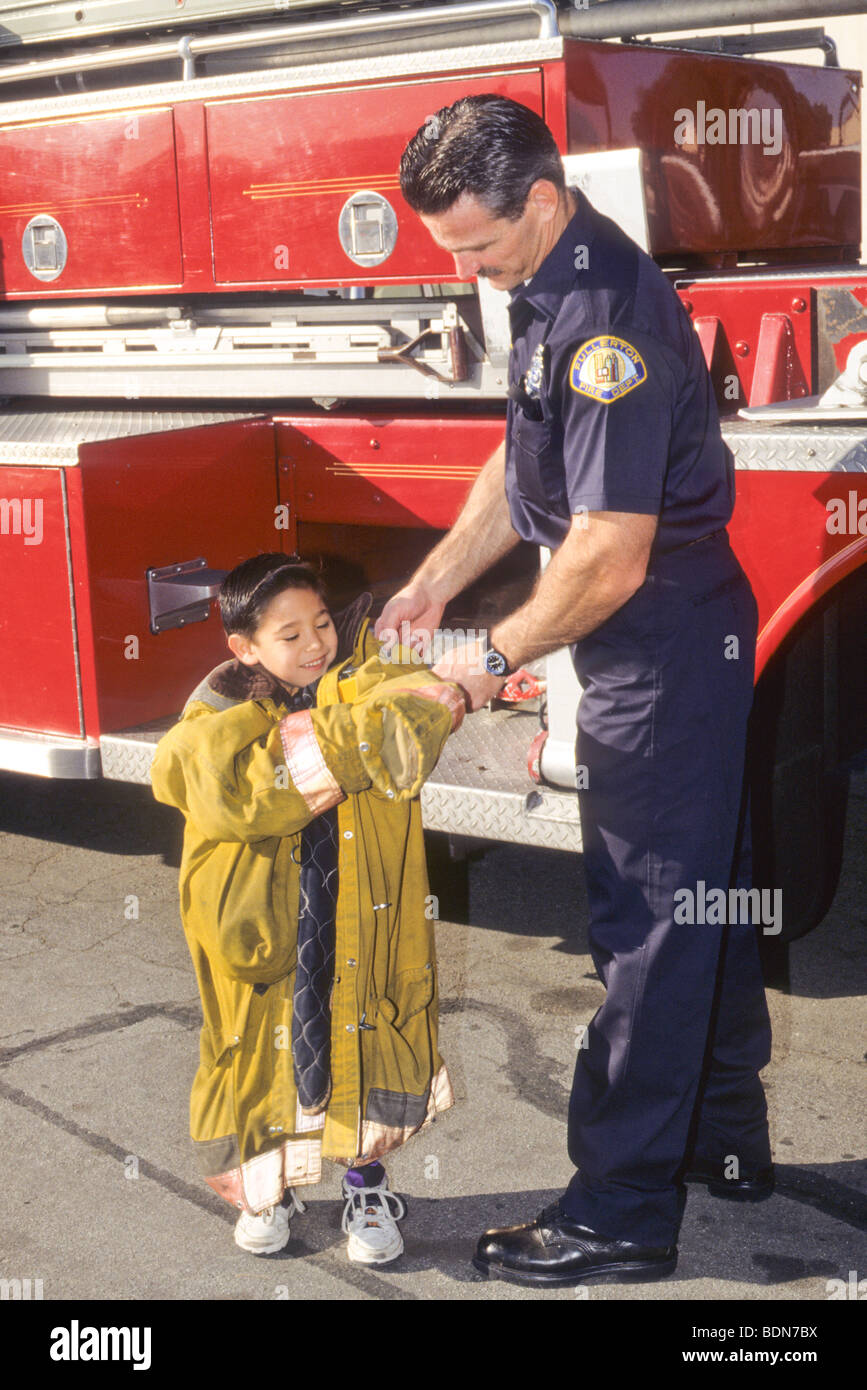 career day show demo fair kid male teach learn show demo exhibit Stock ...