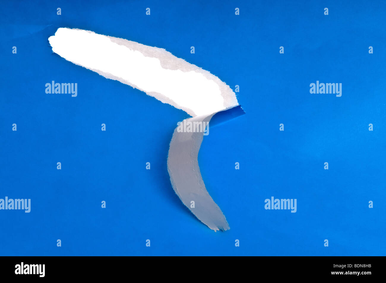 Tear paper hi-res stock photography and images - Alamy
