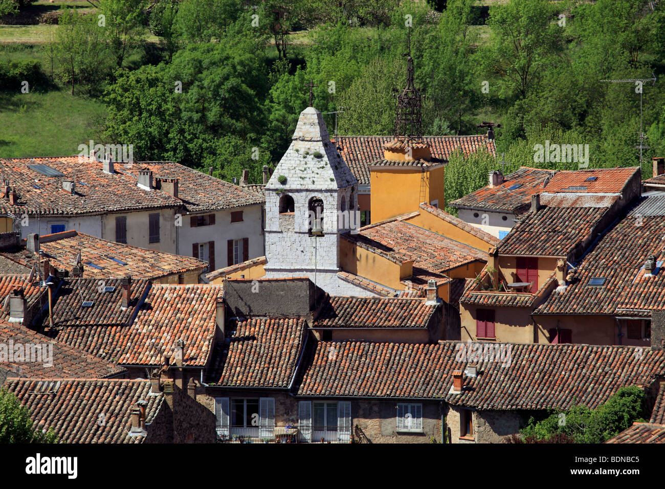 Overview of the Provence village of Salernes Stock Photo - Alamy