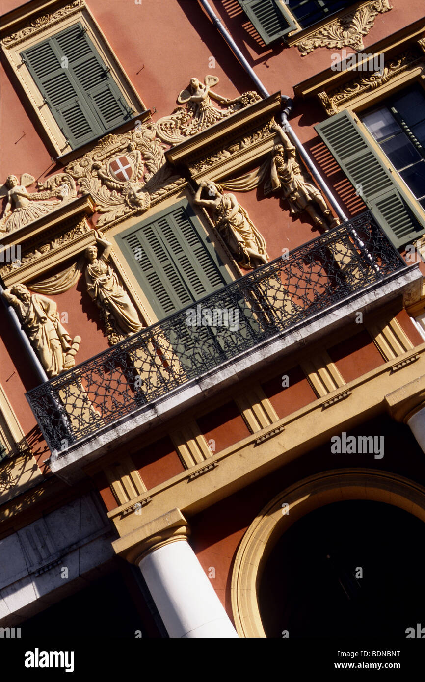 Picturesque architecture of Nice city Stock Photo - Alamy