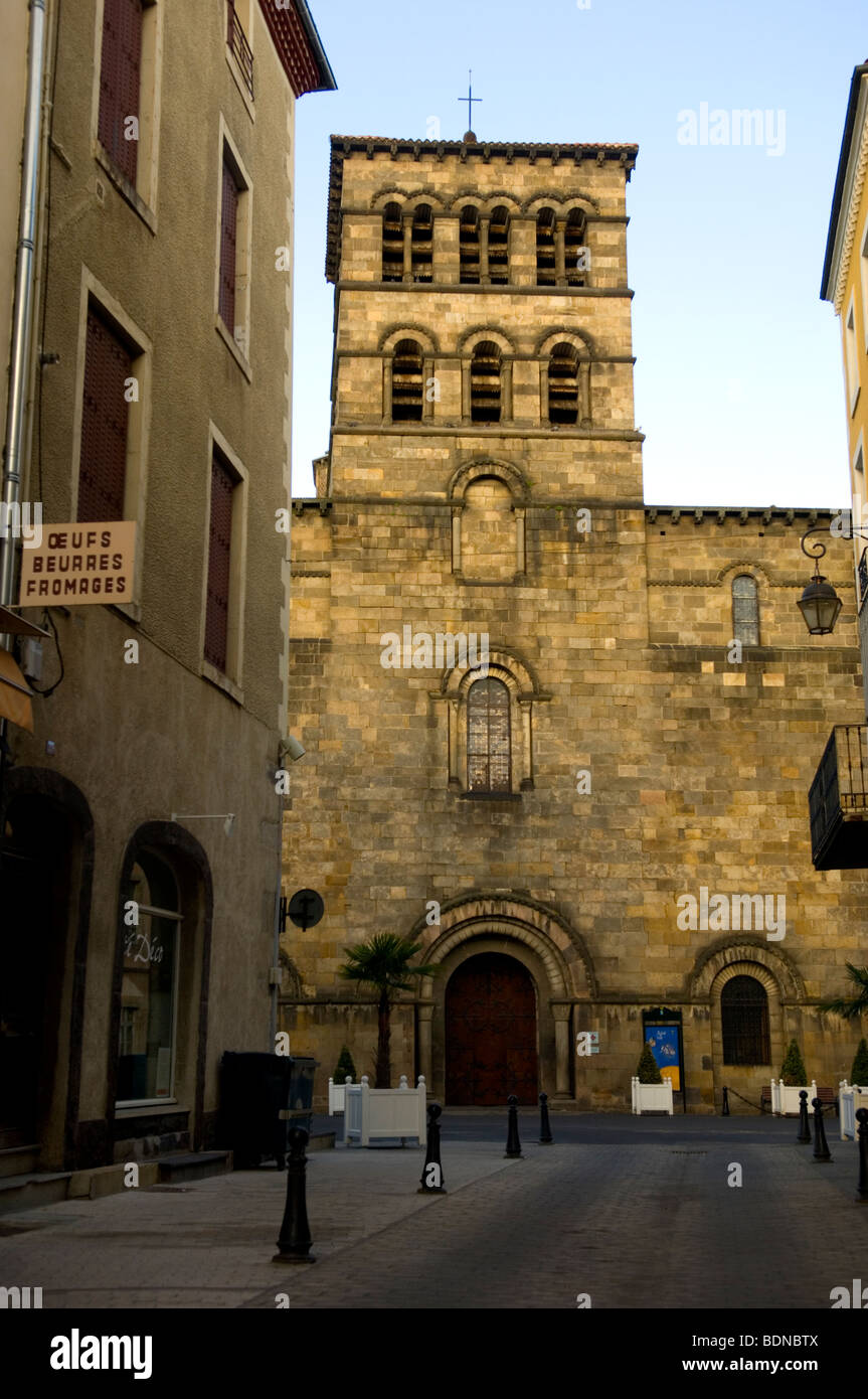 Issoire france hi-res stock photography and images - Alamy