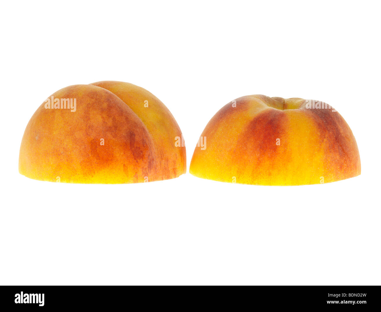Halved peaches hi-res stock photography and images - Alamy