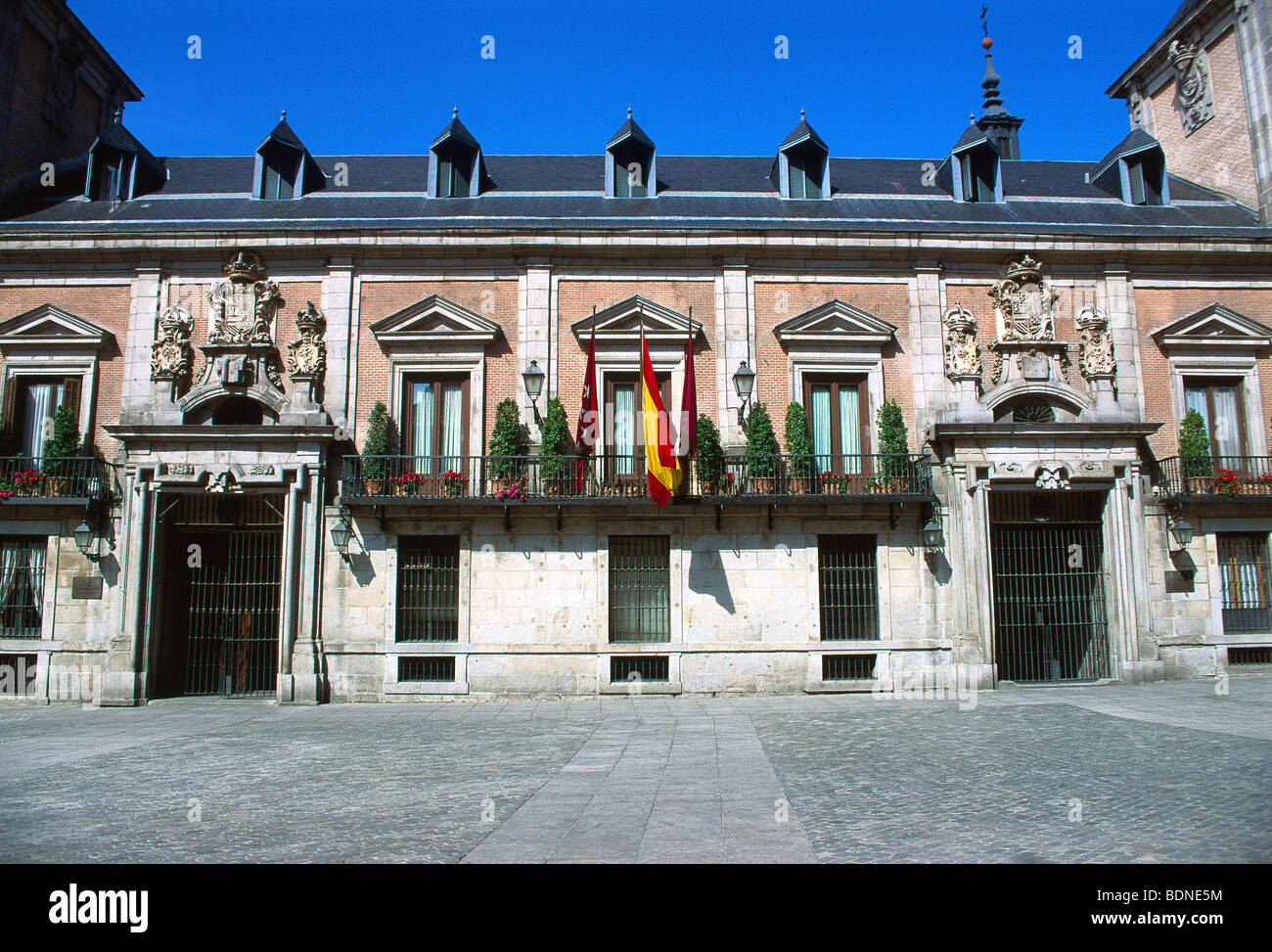 city hall madrid Stock Photo - Alamy