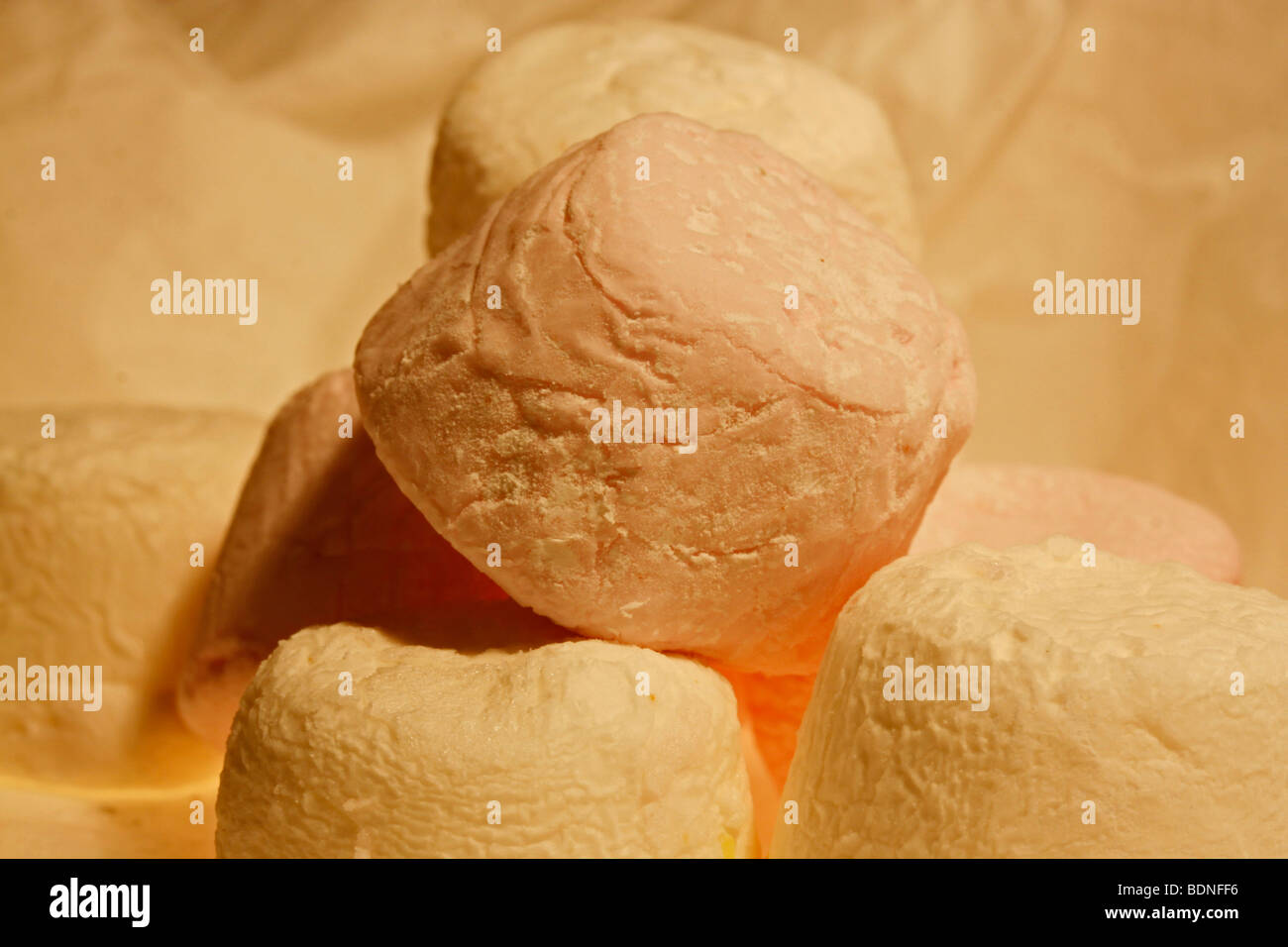 macro pink and white marshmallows sweets candy Stock Photo - Alamy