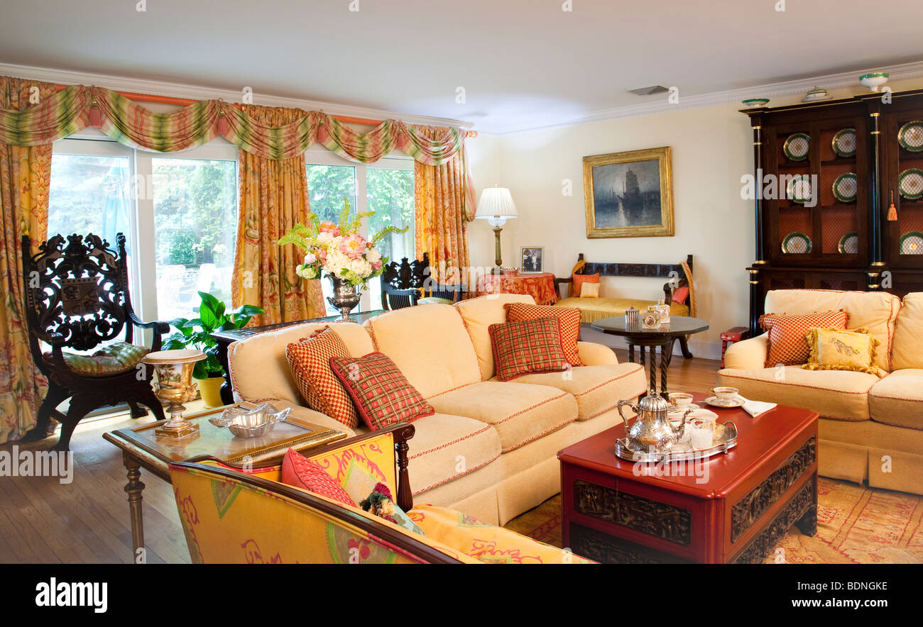 Living Room Interior Design Photos Showcase | Psoriasisguru.com