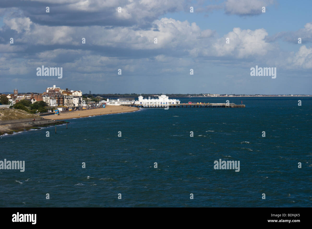 Southsea sea front hi-res stock photography and images - Alamy