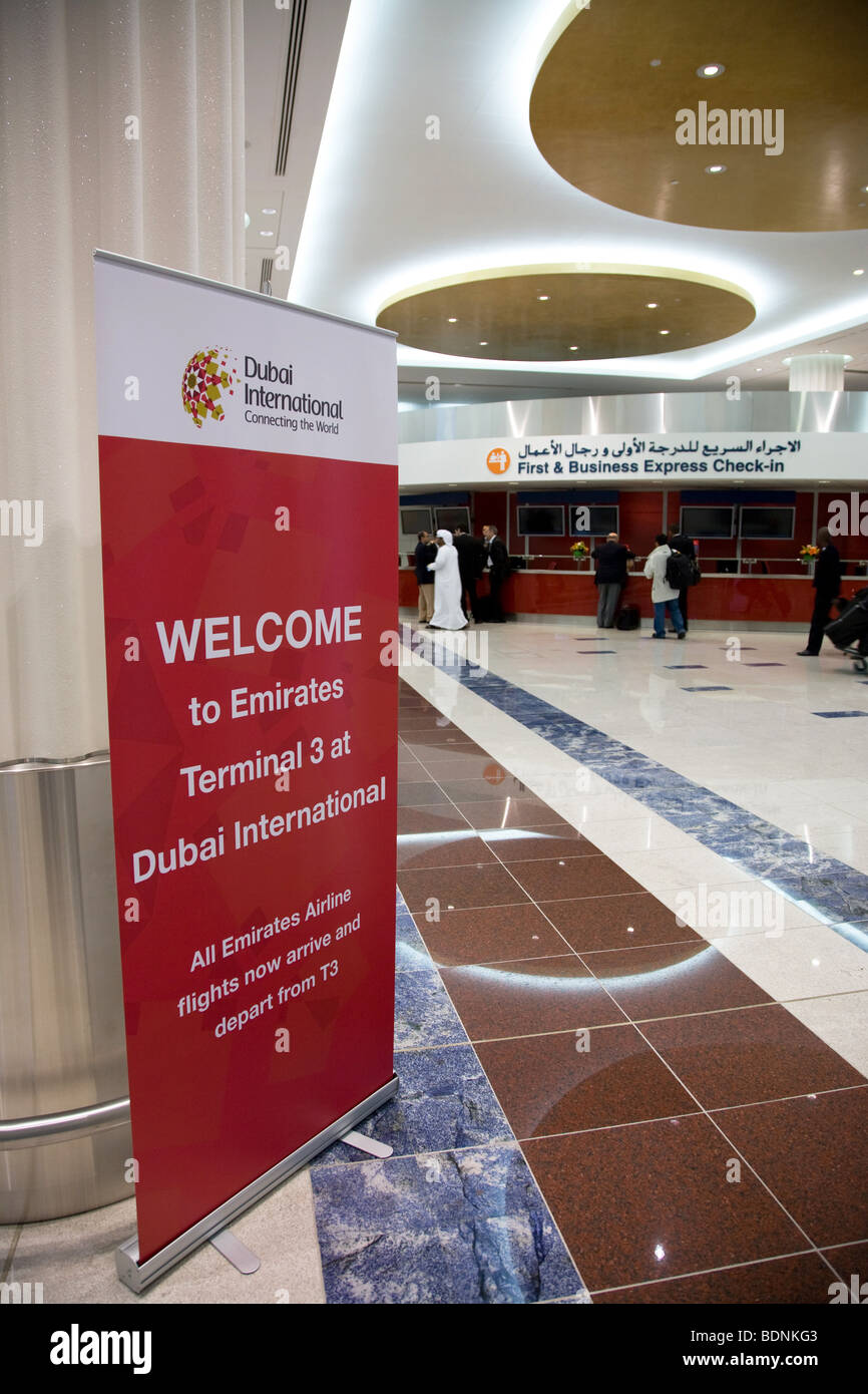 First Class Check In High Resolution Stock Photography and Images - Alamy